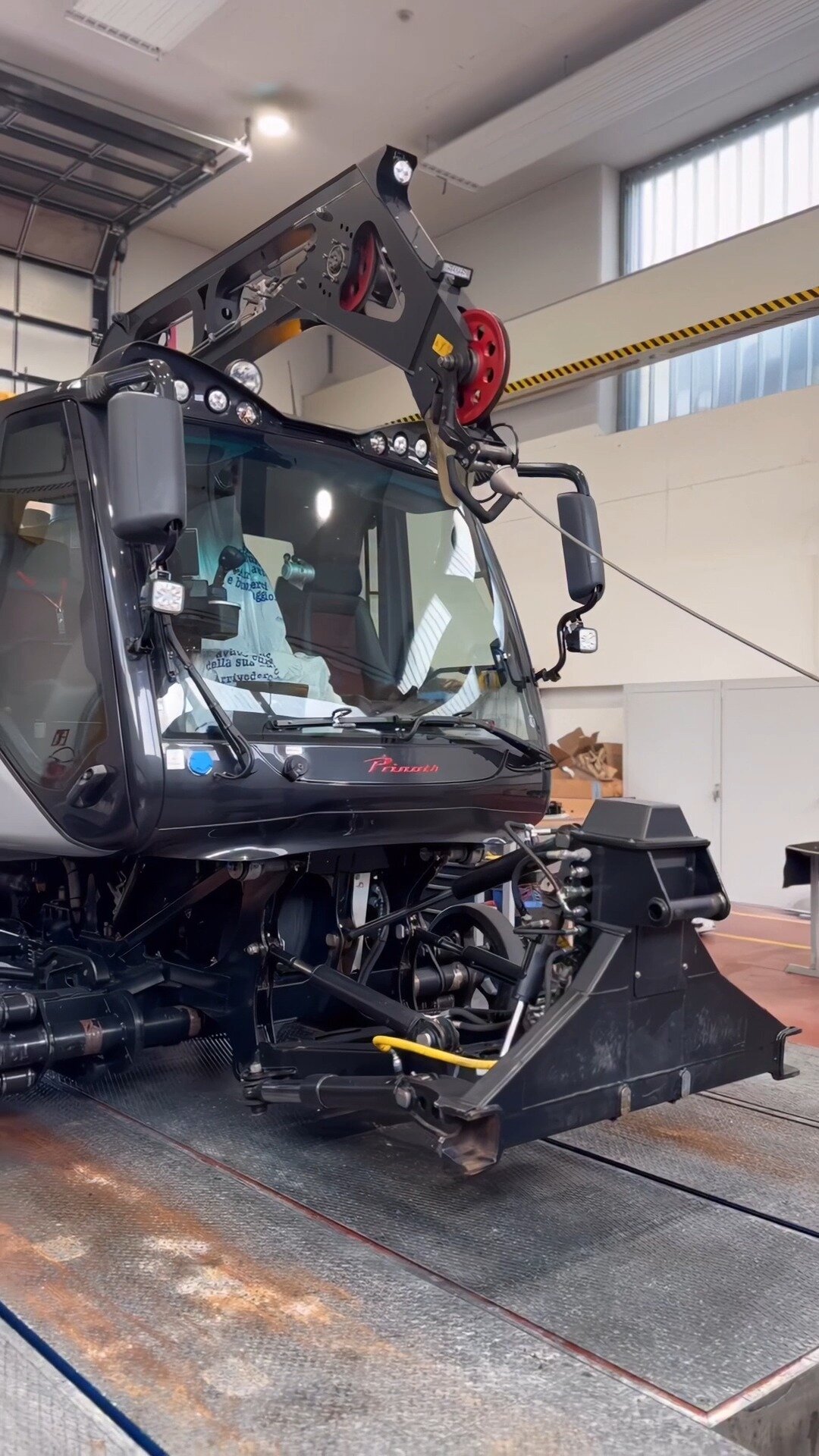 Corporate Website - Prinoth - Prinoth Snow Groomers - Prinoth - Crawler ...